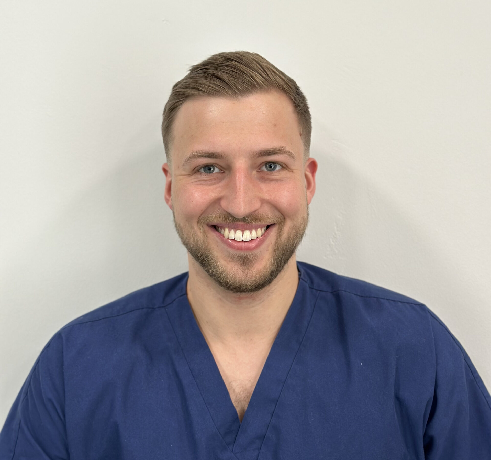 Mr Joe Gledhill - Dental 22 | Dentist in Retford, Nottinghamshire